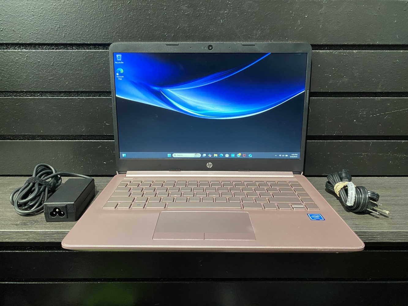 HP 14-CF2112WM Laptop CEL - 4GB RAM - 64GB SSD - Win11 w/ Charger ...